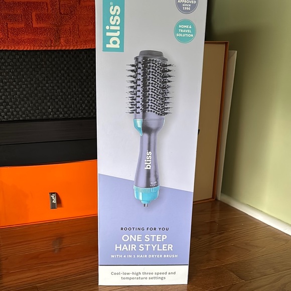 Bliss | Hair | Bliss One Step Hair Styler | Poshmark
